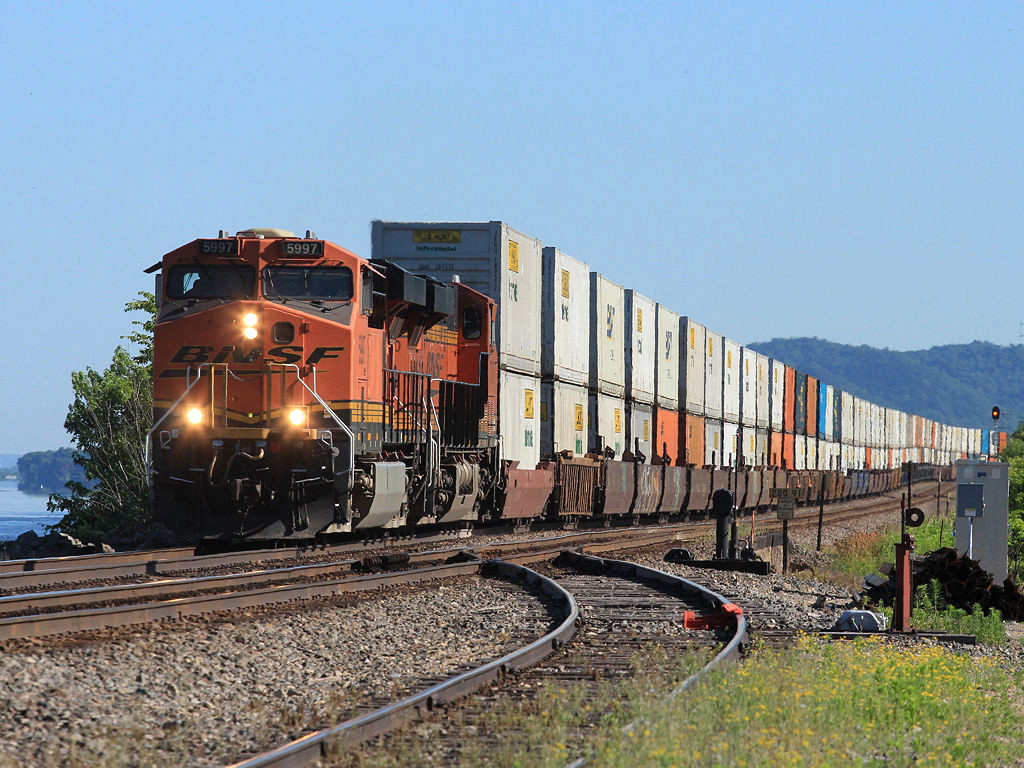BNSF 5997